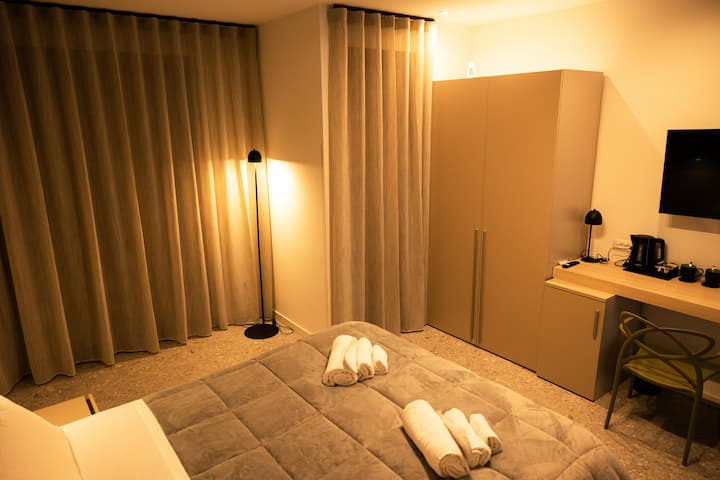 Frida's Room By I Zingalini Tra Mare E Montagna - Altavilla Milicia