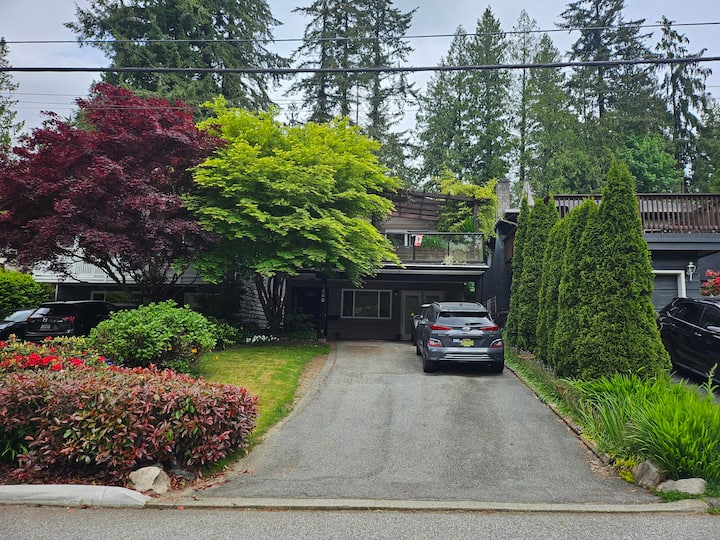 Lynn Valley Private Garden Suite - Mount Seymour