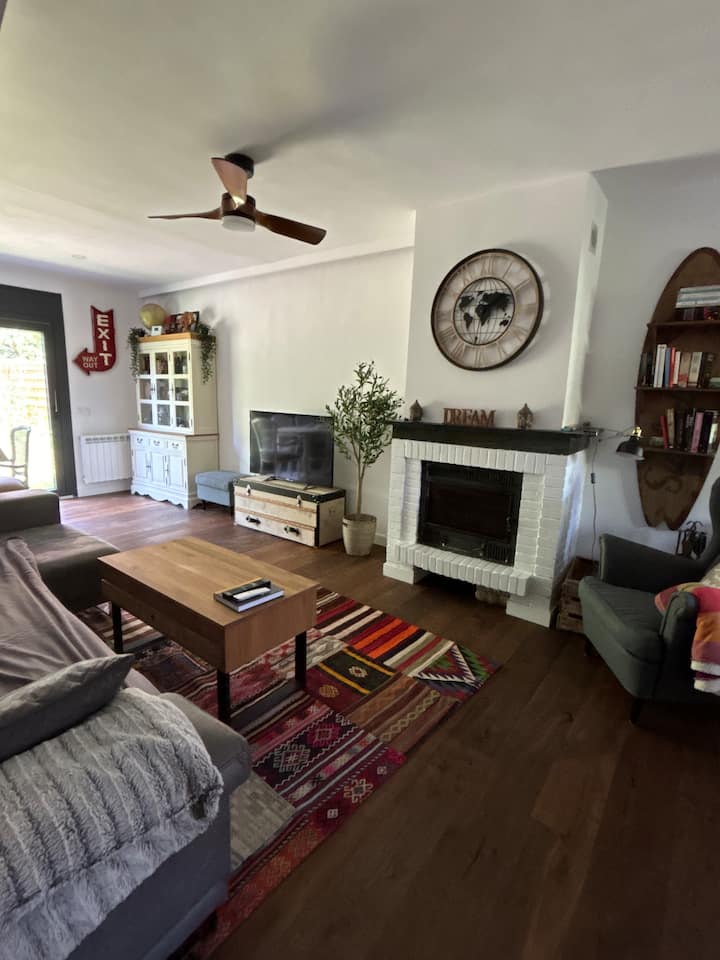 Chalet Con Jardín En Pozuelo - Majadahonda