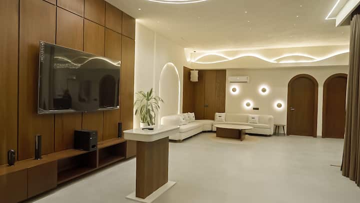 Picasa - The Luxe Stay - Panchkula