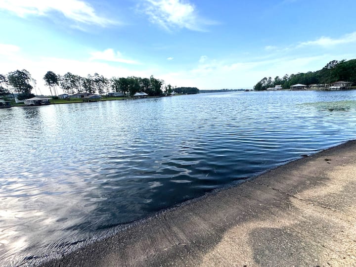 Big Cottage On Caney - Caney Creek Reservoir, LA