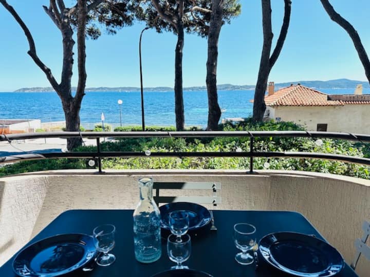 Jolie Studio En Front De Mer à Sainte-maxime - Les Issambres