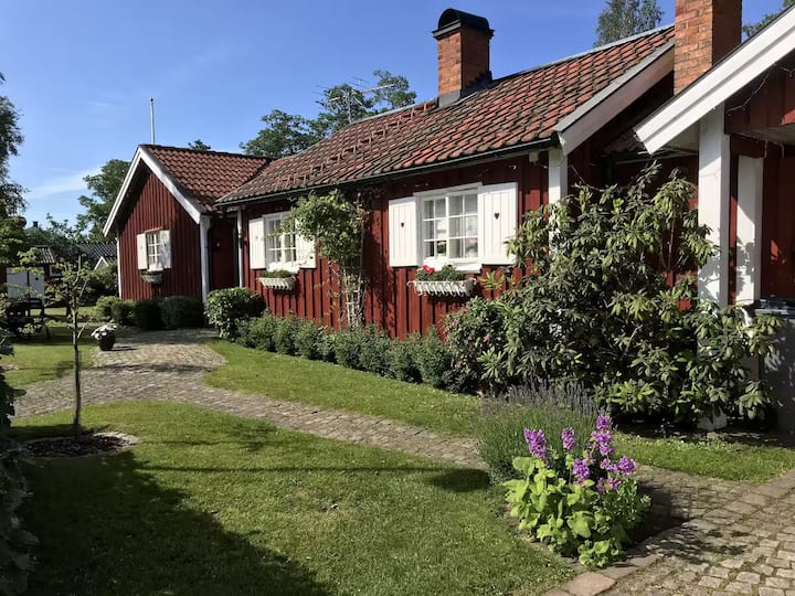 Modern Villa Med Härlig Sjötomt - Vetlanda
