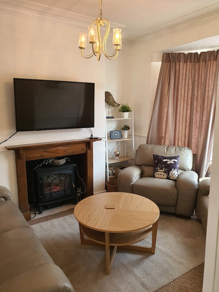 Field View House - Bradford, United Kingdom