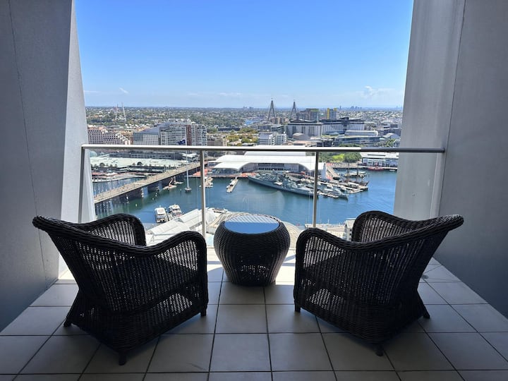 Split Level Darling Harbour View 3 Bed Penthouse - Sydney