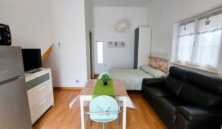 Monolocale Grazioso Con Parquet - Altamura