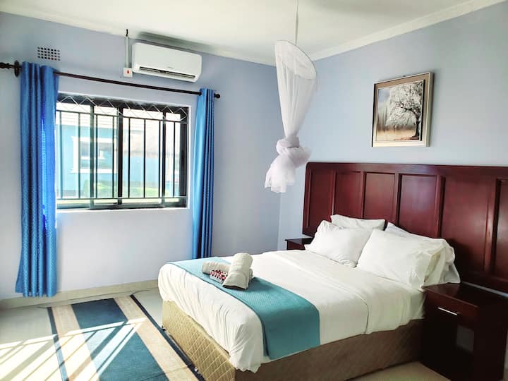 Sweet Retreat With Pool & Backup Power - Lusaka