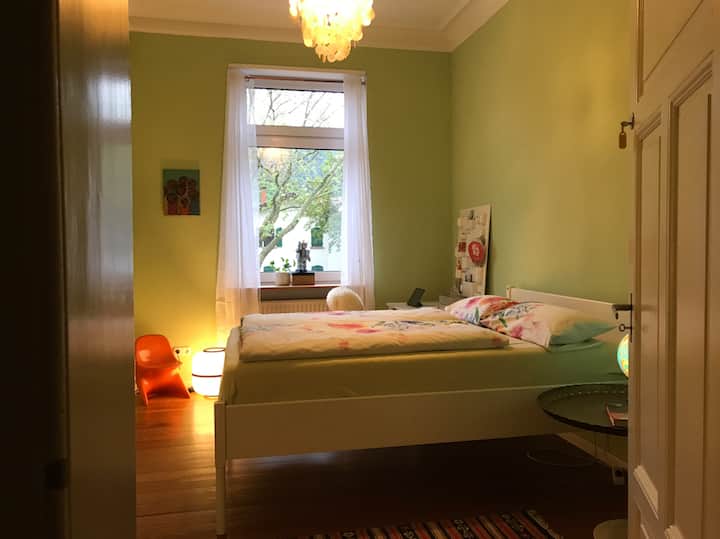 Bright Room In Old Building, Central And Urban. - Freiburg im Breisgau
