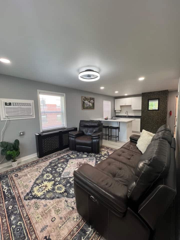 Charming & Cozy - Dayton, OH