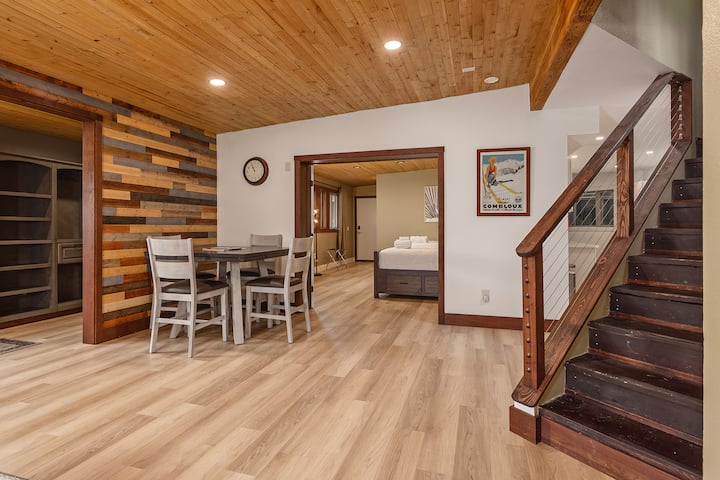 Modern Ski Chalet Sleep 6 - Girdwood, AK