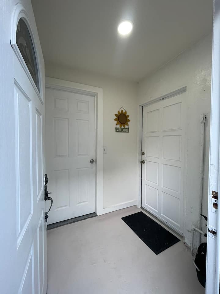 Charming Studio In Cypress - Buena Park, CA