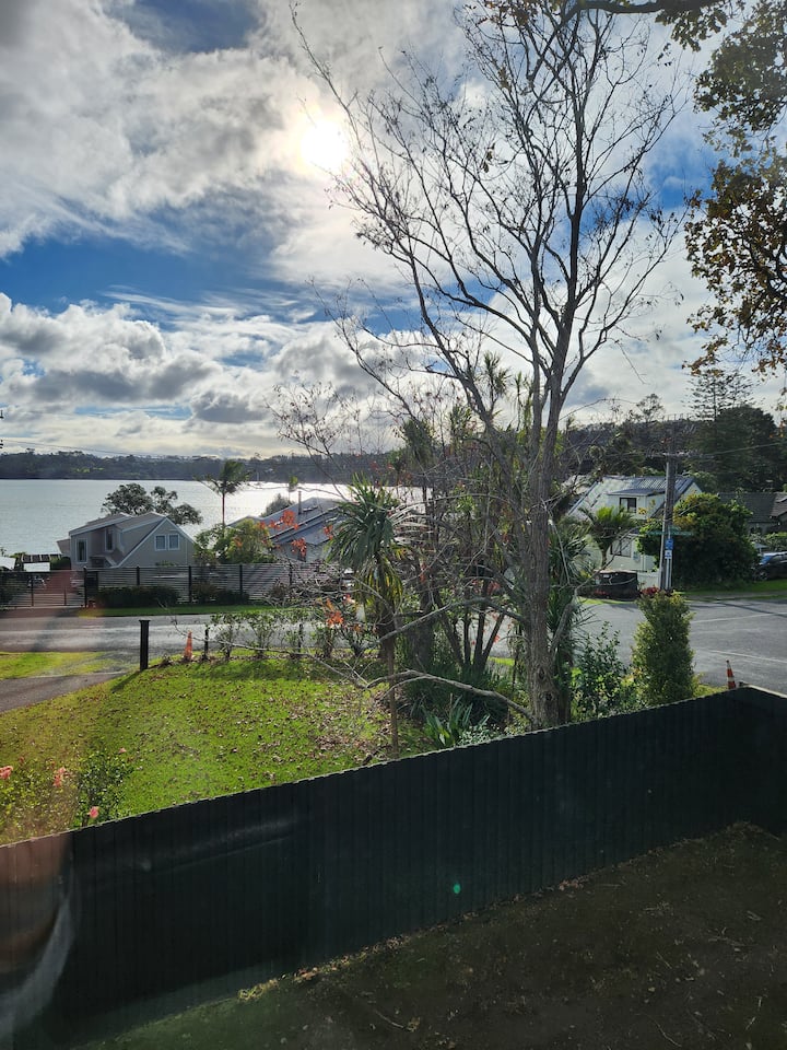 Studio With A View - Auckland - Riverhead