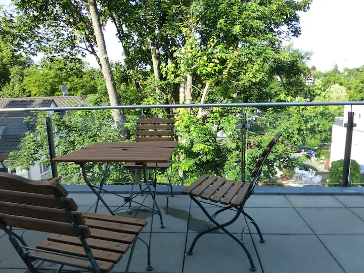 Modere 2-zimmer Mit Balkon Und Blick Ins Grüne - Wiesbaden