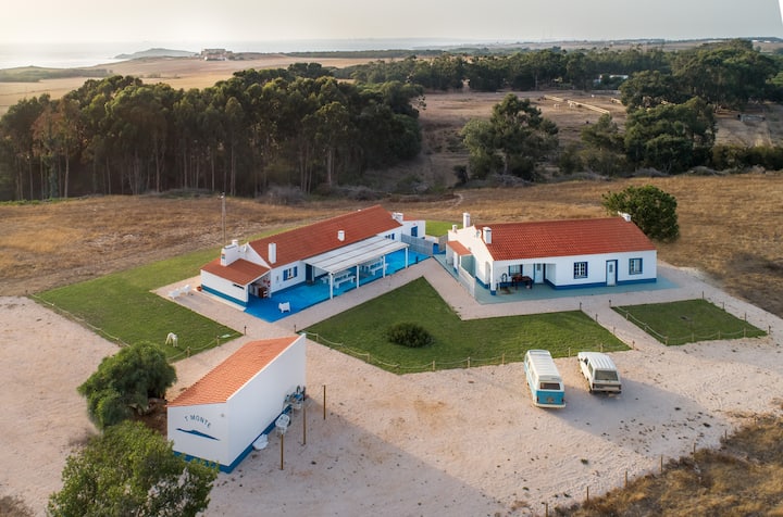 White House - Porto Covo