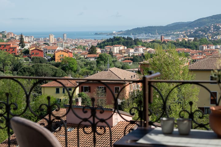 [Residenza La Guercia]seaview-5 Terre-a/c - La Spezia