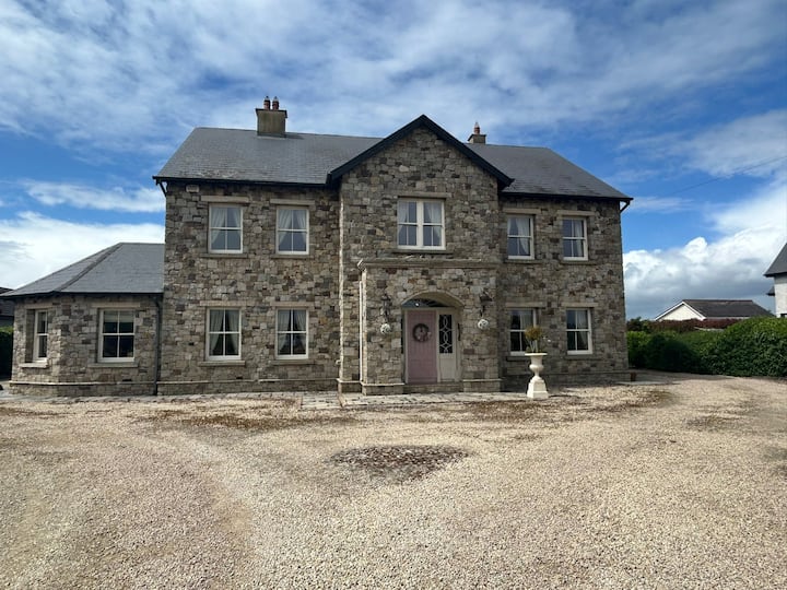 Esker Lodge - Tullamore