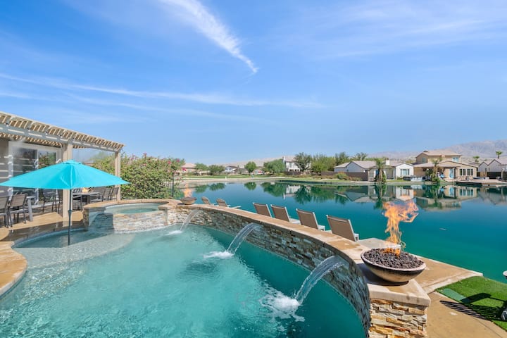 2 Villas Lakeside 8br, 14 Beds, 24 Guests - Joshua Tree National Park