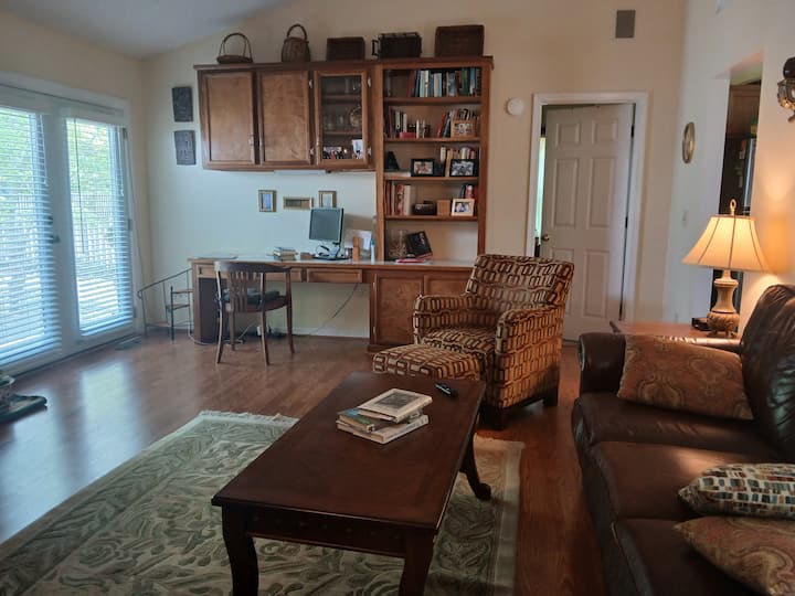 Quiet Retreat (Females Or Couples Only) - Elgin, SC