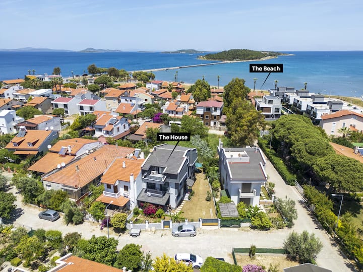 Urla'da Plaja 1 Dakika Mesafede! - Urla