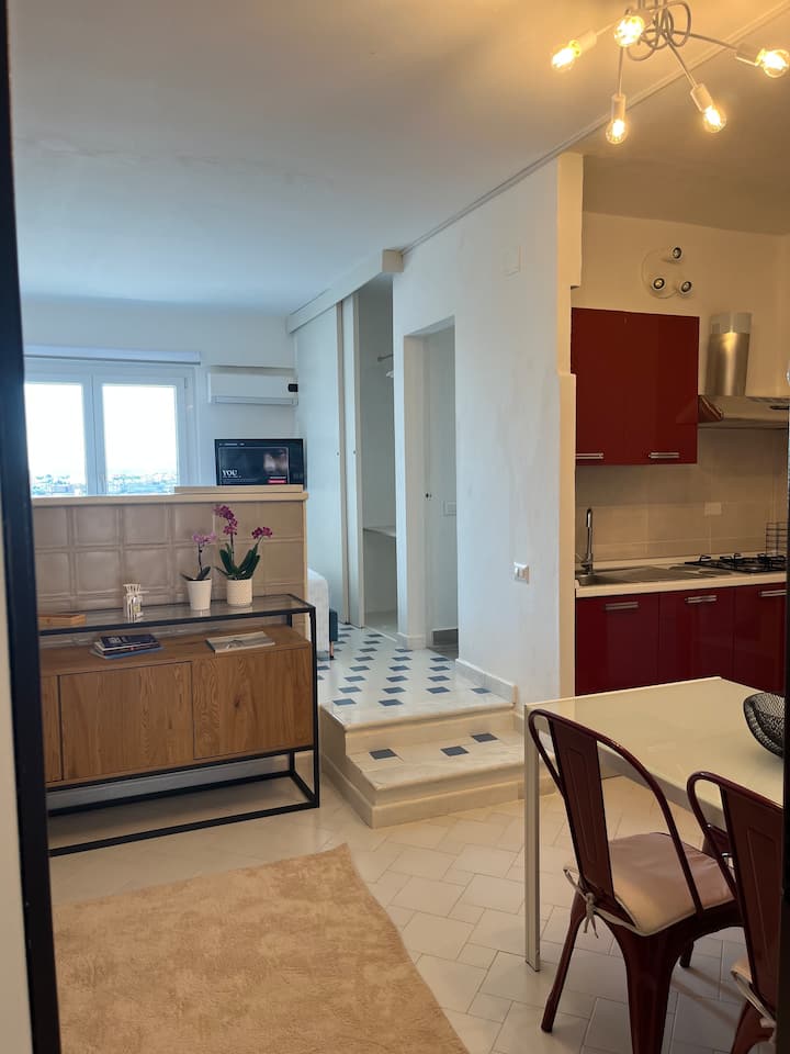 Urban House: Monolocale Moderno E Accogliente - Nuoro