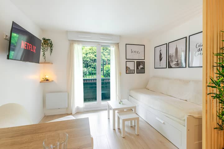 Le Carré Cdg – Studio ÉLégant - Gonesse