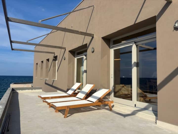 Hydrobates Waterfront Villa - Chania