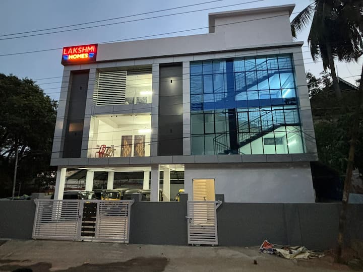 Lakshmi Home Thrissur 2bhk Flat - Thrissur