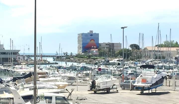 Appartement Avec Petite Vue Port Et Mer - Mauguio