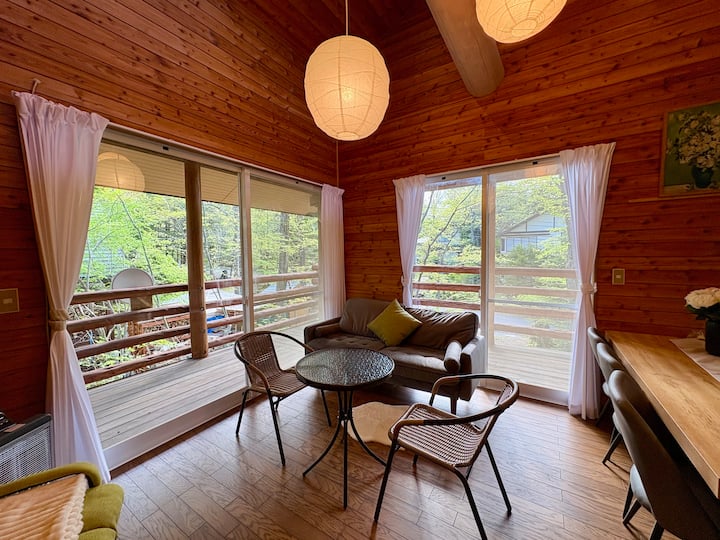 Treetop Wood Retreat | Forest Panorama | 8 Guests - Agatsuma District