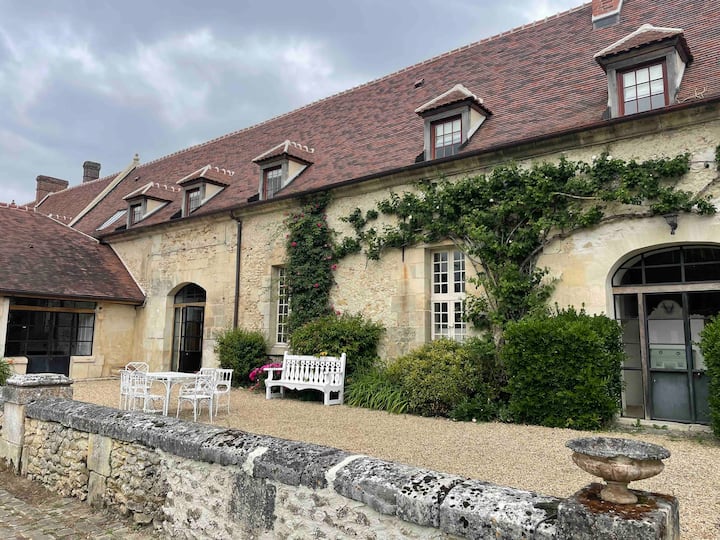 Les Anciennes éCurie Du Domaine - Senlis