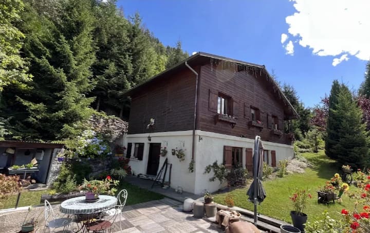 The Last Turn Lodge | French Alps - Servoz