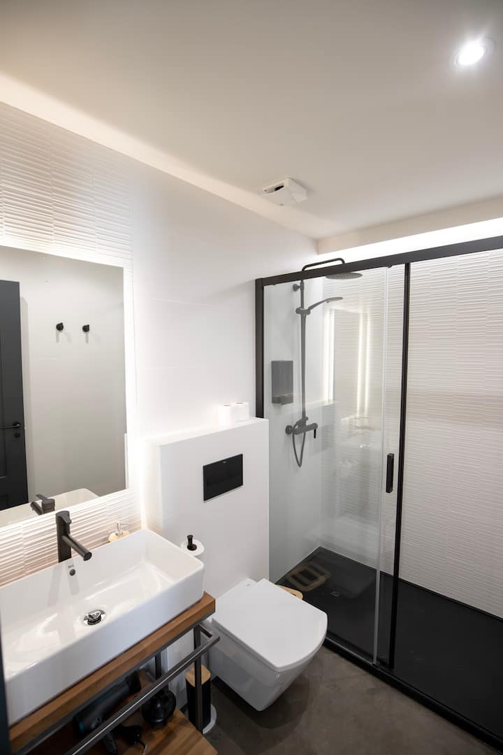 Moderno, Familiar Y Encantador - Getafe