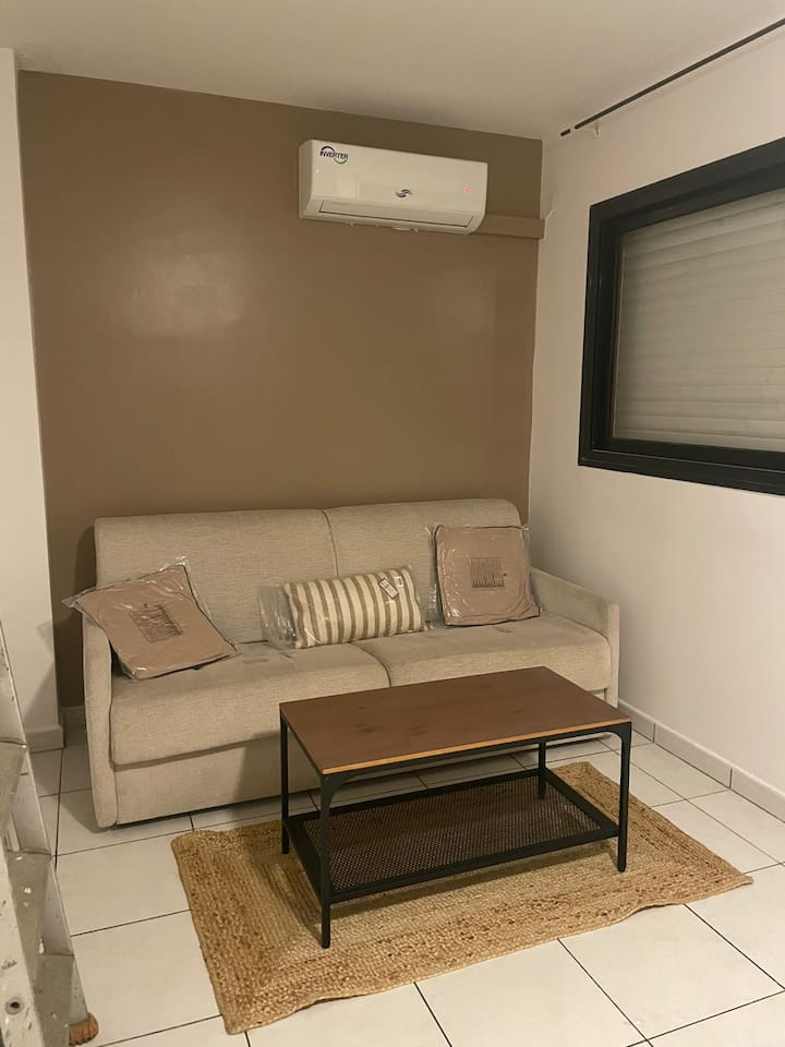 Studio 27-20 - Saint-Denis