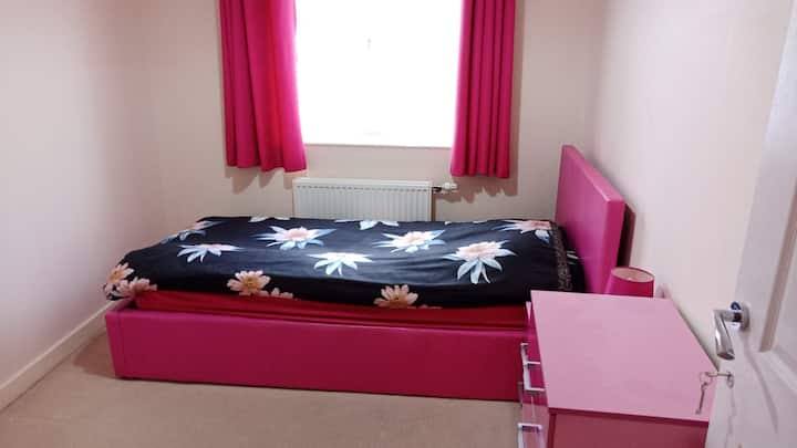Beautiful Location ,Sunny Room - Newcastle upon Tyne