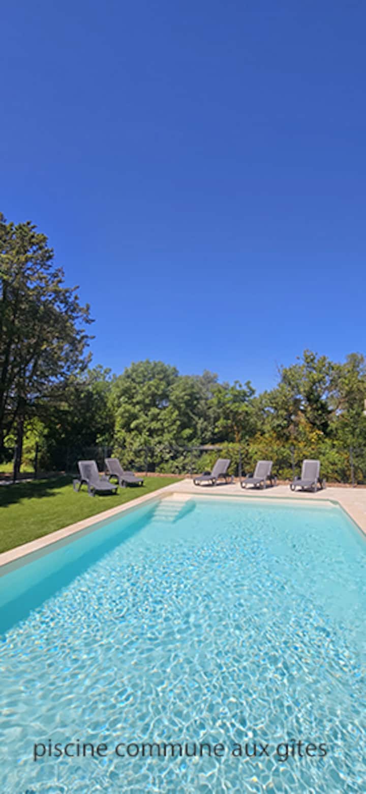 4p Colombier Piscine Lac Var - Var