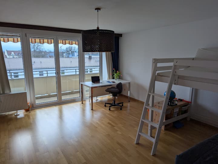 Helle, Großzügige Und Möblierte Wohnung - Munich