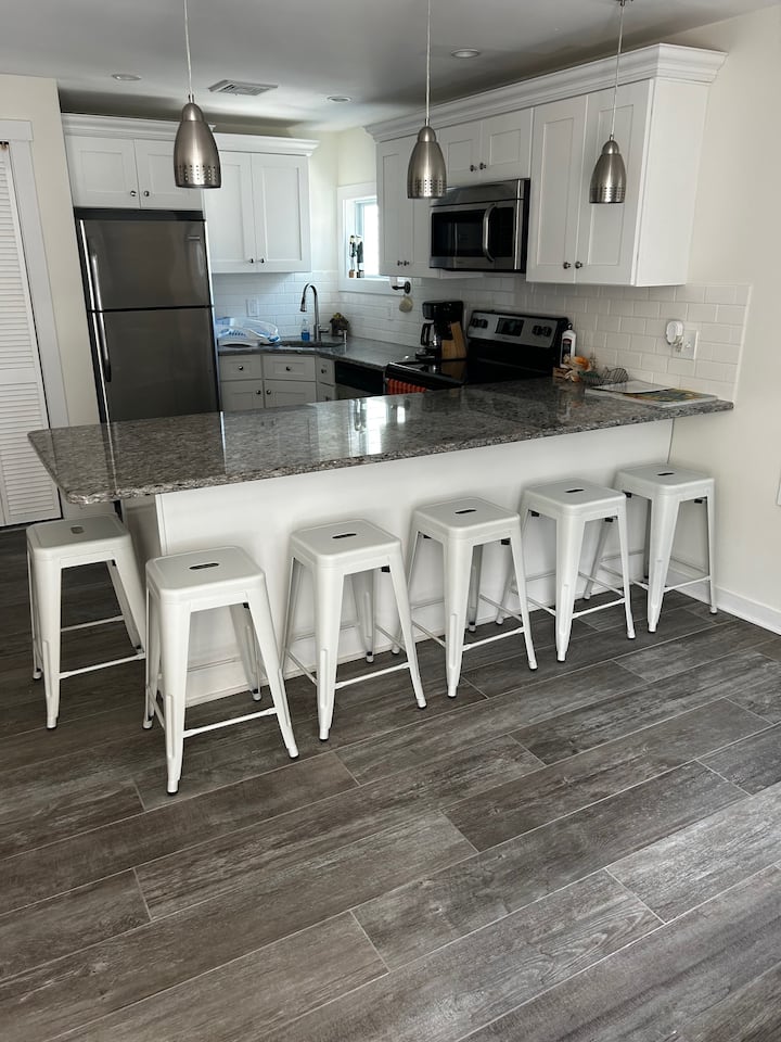 Lbi Ship Bottom Beach Block Home - Harvey Cedars, NJ
