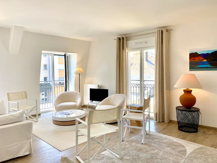 Dinard Centre Appt, Terrasse, Parking, 200m Plage - Dinard