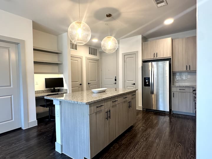 Cozy 1bd Pool Gym Parking Plano - Frisco, TX