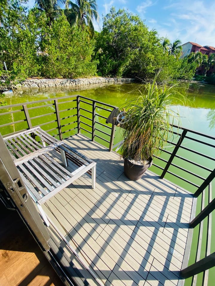 Unique Boat House In Cancun, Live The Adventure! - Cancún