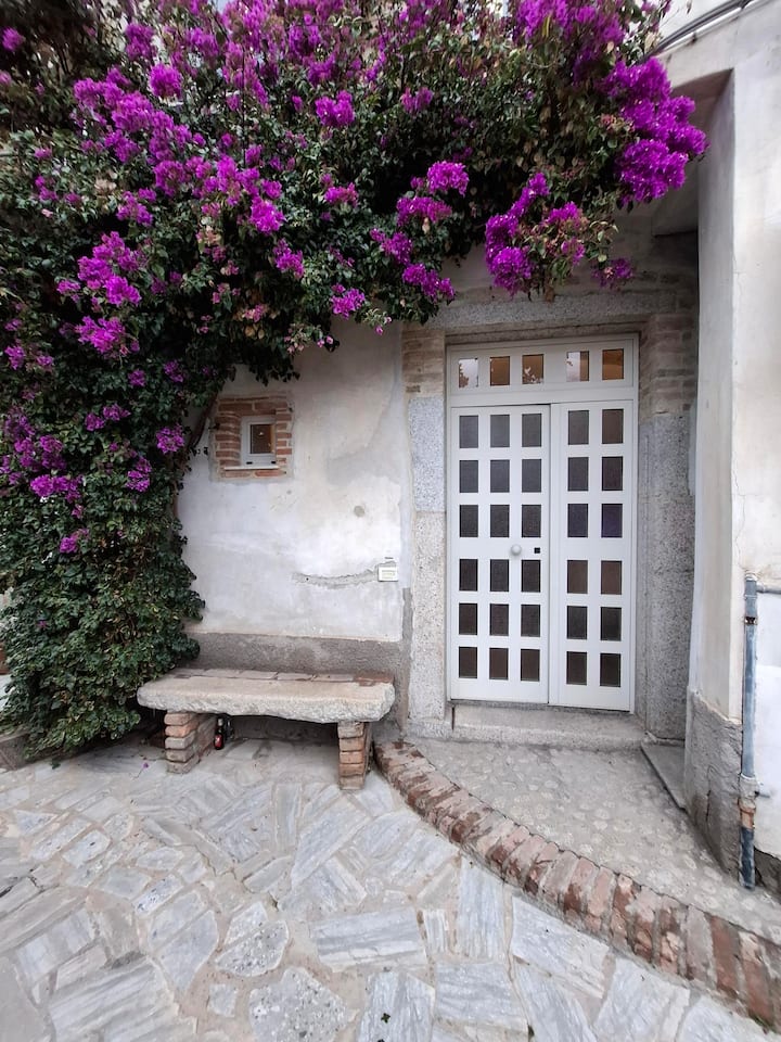 La Bougainville Apartment - Roccella Ionica