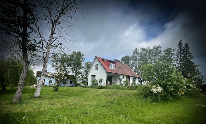 Stor, Charmig Villa På ÖSterlen - Simrishamn