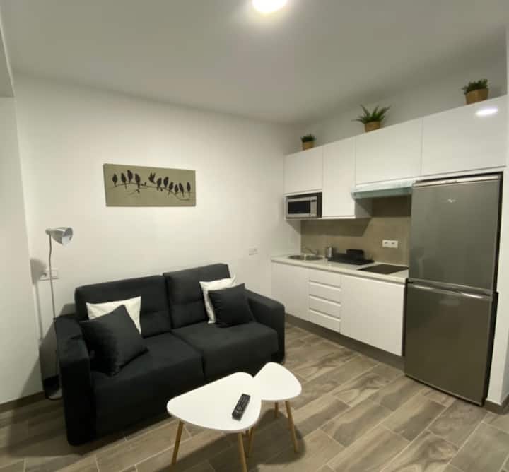 Coqueto Estudio Cerca Del Aeropuerto Y La Playa. - Torremolinos