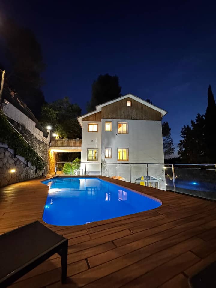 Espectacular Casa Con Piscina Cerca De Barcelona - Martorell