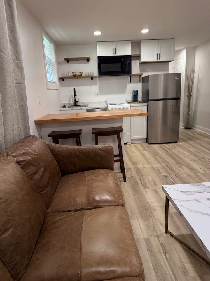 Dc 1br Clean & Central Location - Oxon Hill, MD