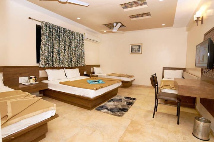 Superior Five Bed Non A/c - Shirdi