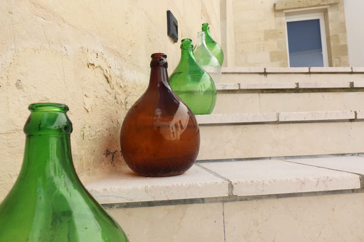 Gea – Elegant Historic Room - Otranto