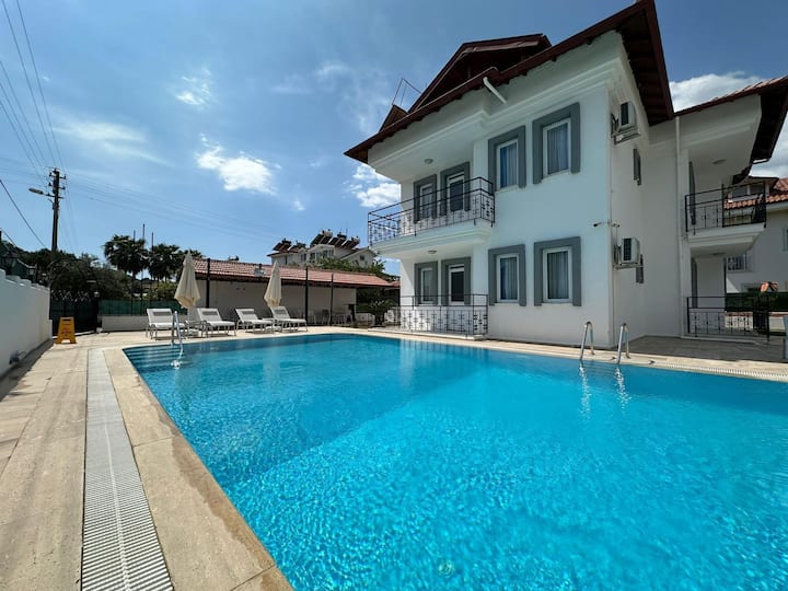 Havuz Manzaralı Apart Daire - Dalaman