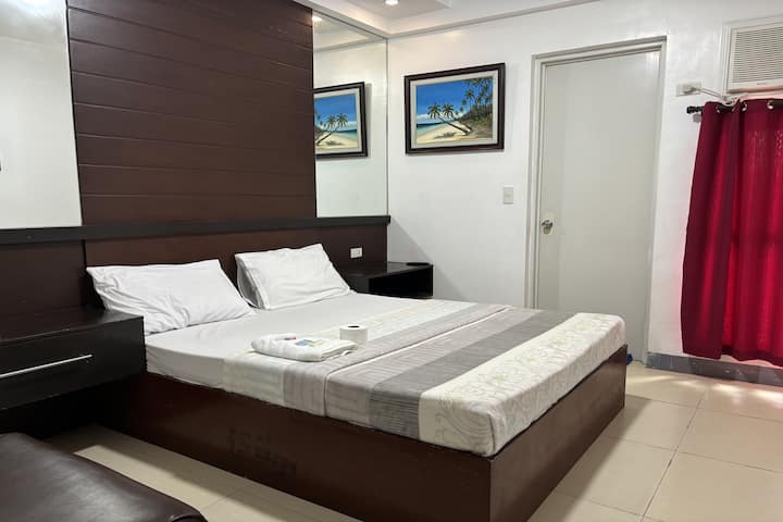 Standard Double Room @ Yellowbell Hotel - Batangas
