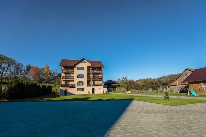 Pensiunea La Bucovina - Cacica